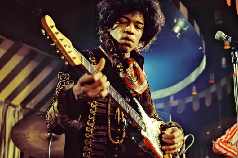 O Retorno do Rei da Guitarra: Trecho de Nova York é Rebatizado em ...