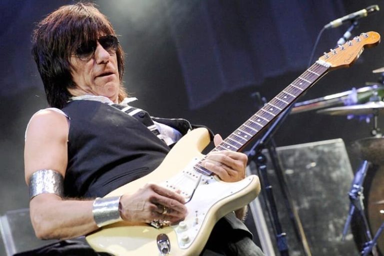 Jeff Beck: Primeiros álbuns ‘Truth’ e ‘Beck-Ola’ são relançados em ...